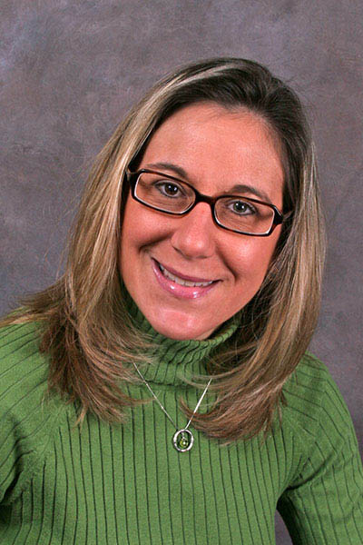 Lee Tracy Silva, MD | Internal Medicine | Stamford Health